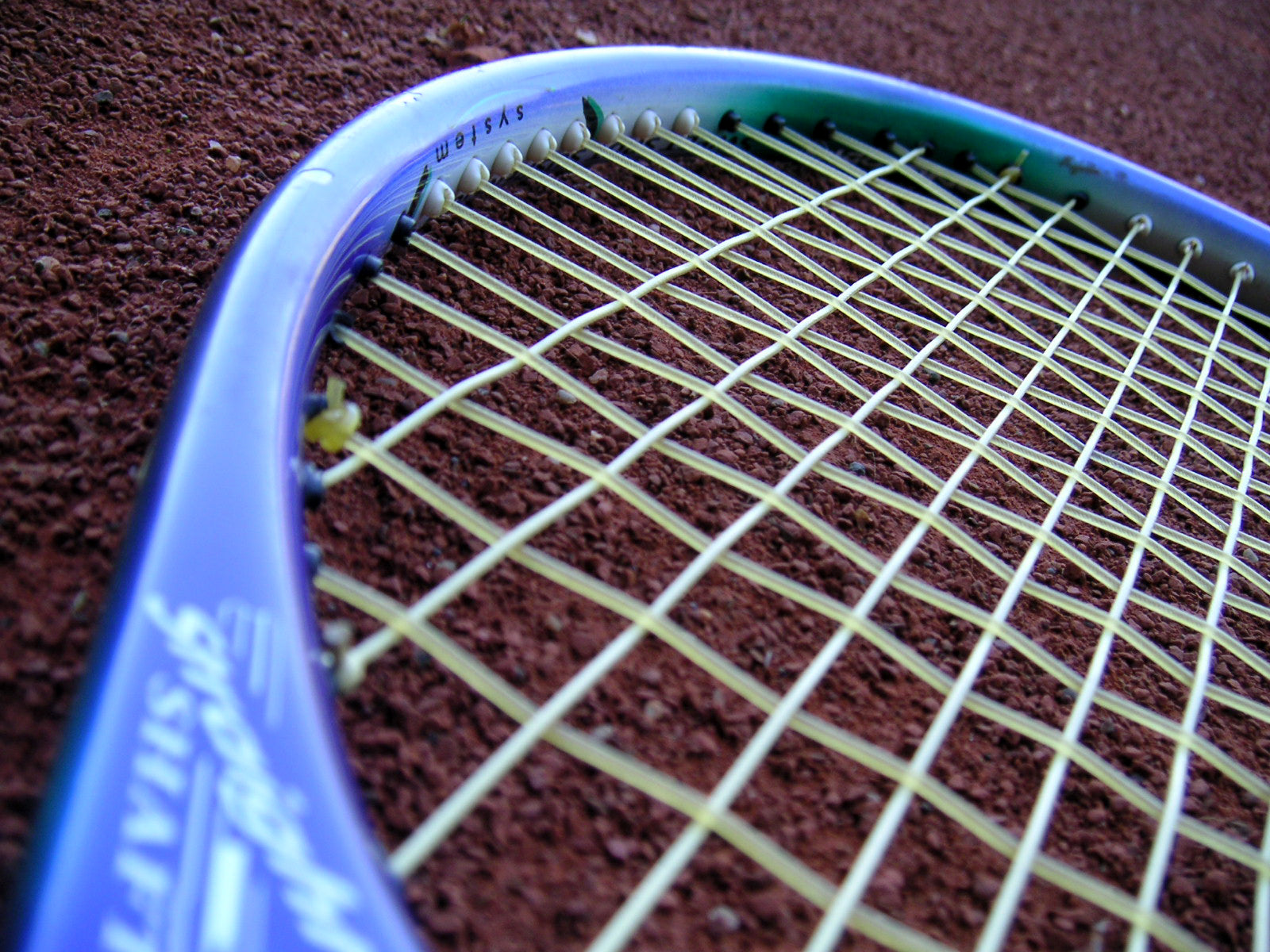 Premium Tennis Restrings – Essex & UK Postal Service | Sam's Strings