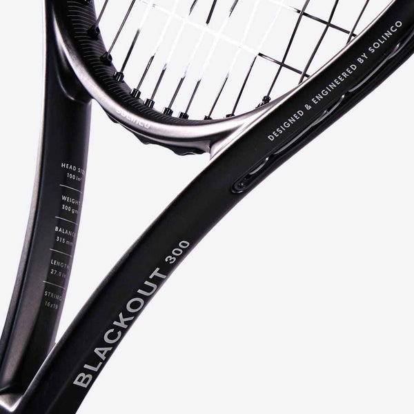 Solinco Blackout 300 Tennis Racket | Sam's Strings